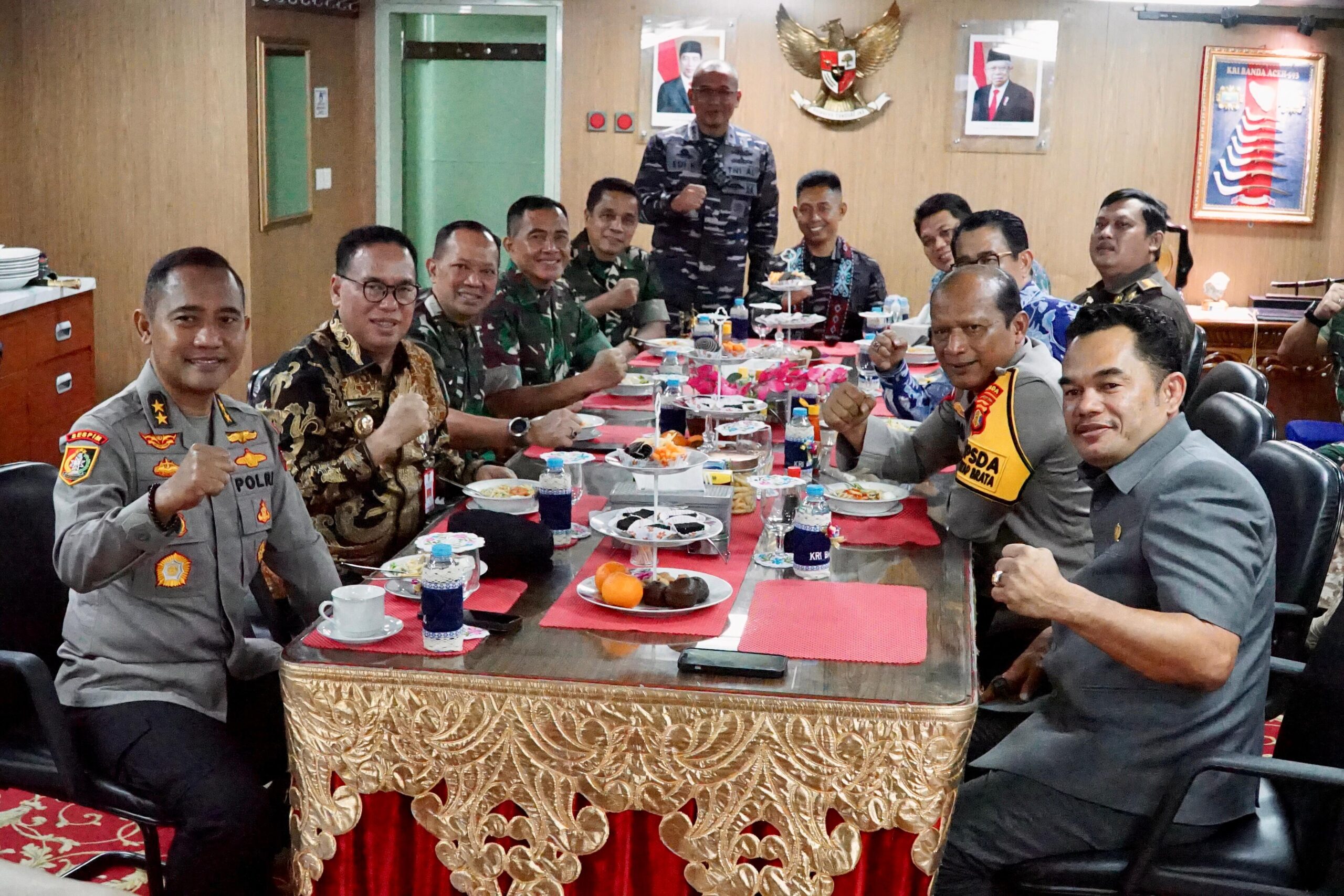 Pj Bupati PPU Katakan Siap Fasilitasi Peserta Latsitardanus 2024 Selama ... Pj Bupati PPU Katakan Siap Fasilitasi Peserta Latsitardanus 2024 Selama ...